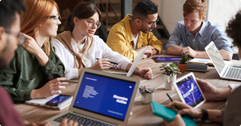 What is a Cross Functional Team? CFT Meaning & Benefits | Simpplr