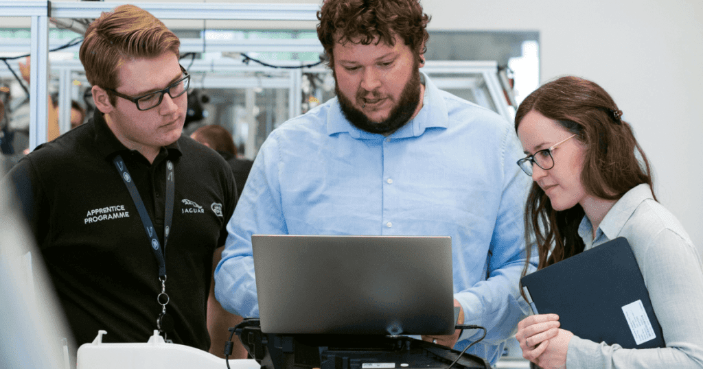 100 Employee Experience Survey Questions | Simpplr